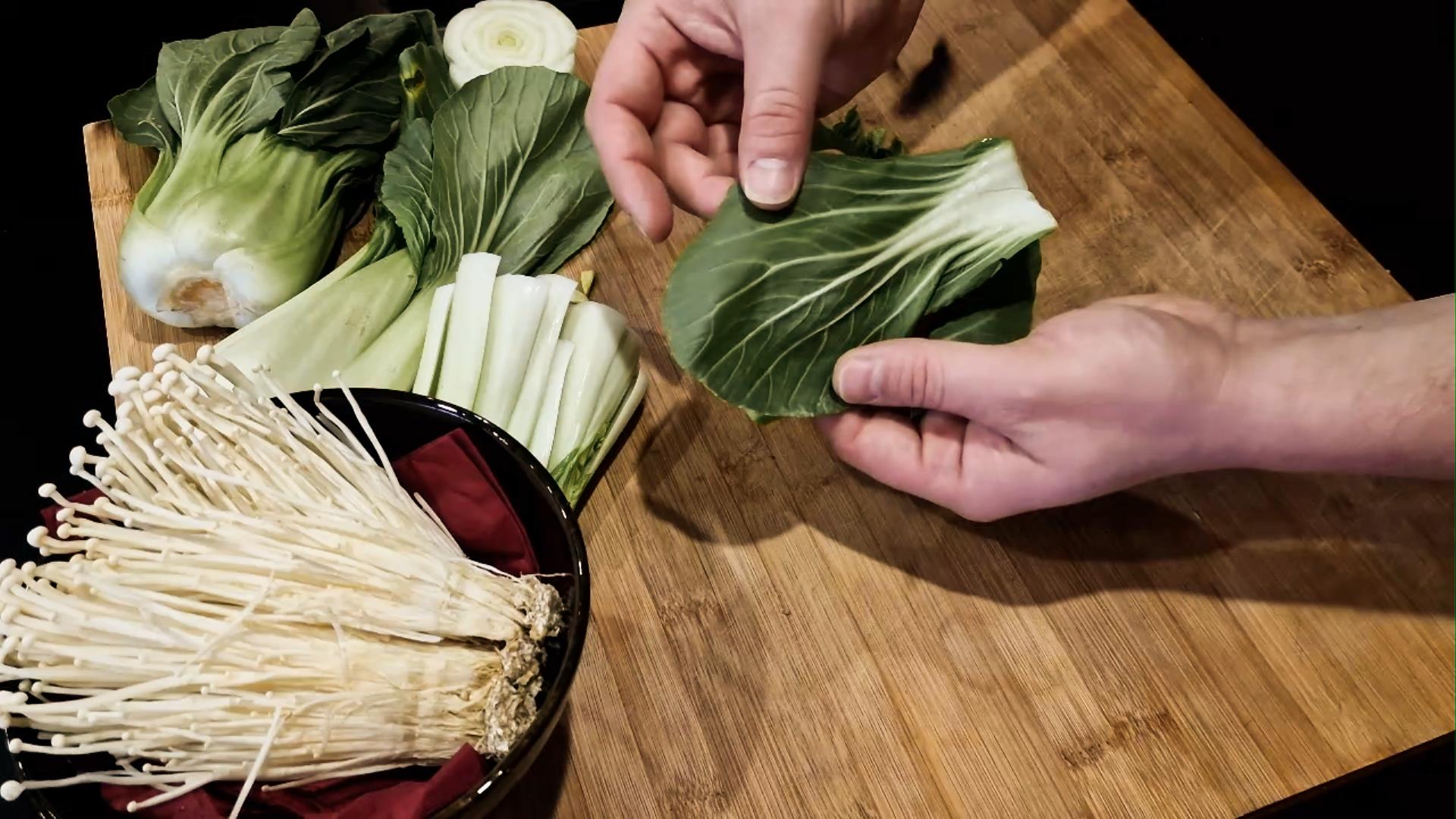 Enoki & Pak Choi Rolls